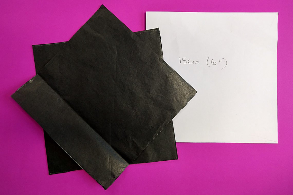 Lollipop Ghosts Halloween Treats - Suni Doll